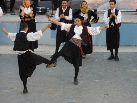ΤΡΙΗΜΕΡΟ ΦΕΣΤΙΒΑΛ ΠΑΡΑΔΟΣΙΑΚΩΝ ΧΟΡΩΝ ΣΤΟΥΣ ΑΓΙΟΥΣ ΑΝΑΡΓΥΡΟΥΣ | Δήμος ...